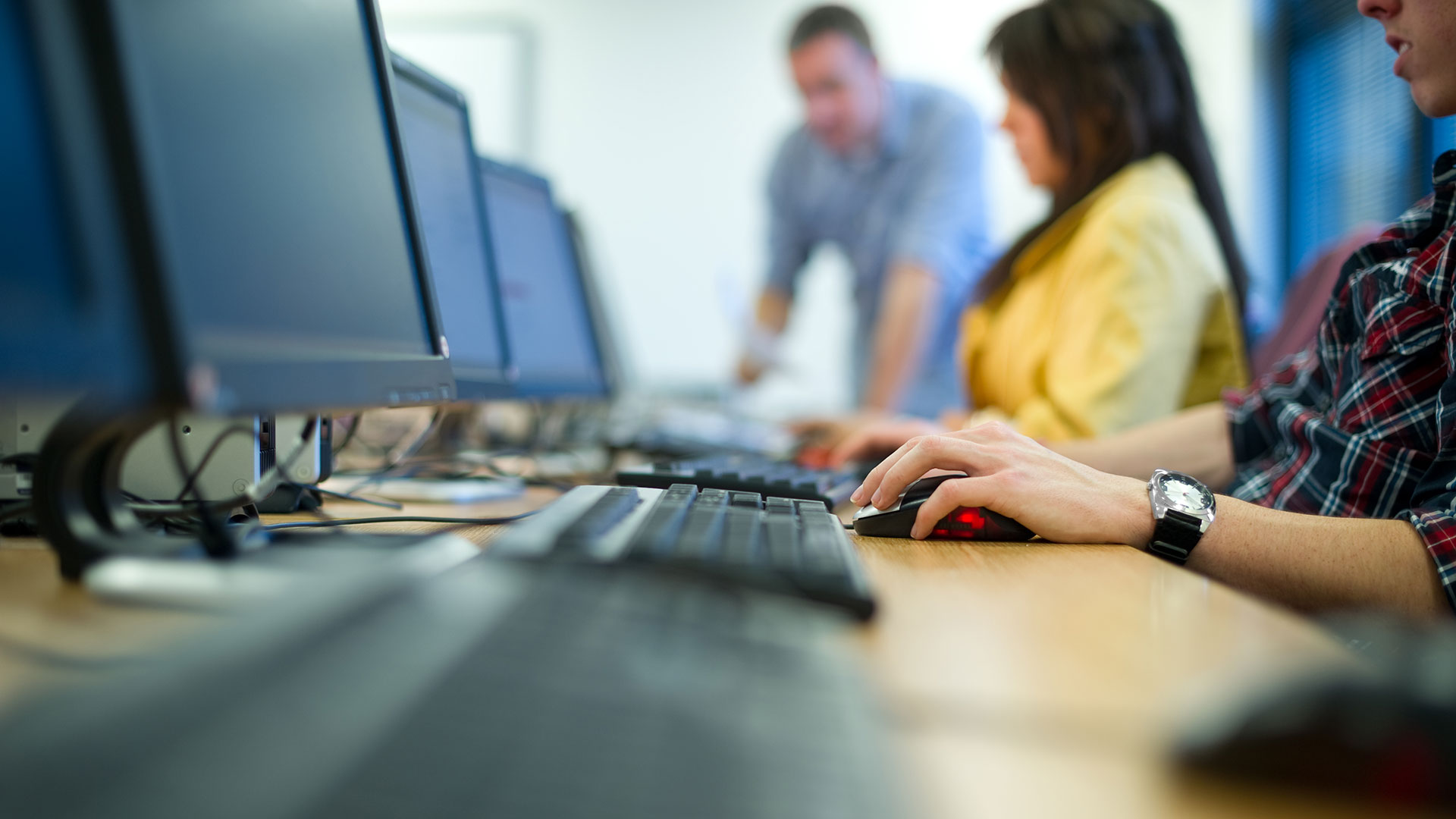 Digital Access and Literacy in Adult Education - KET Education